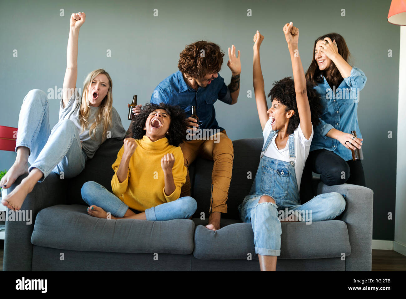 Excited fans hi-res stock photography and images - Alamy