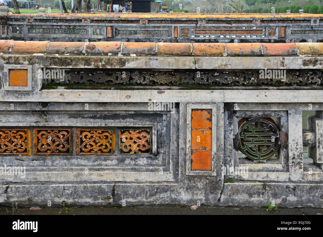 Detail of the Noon Gate bridge, one of the entrances to the Imperial ...