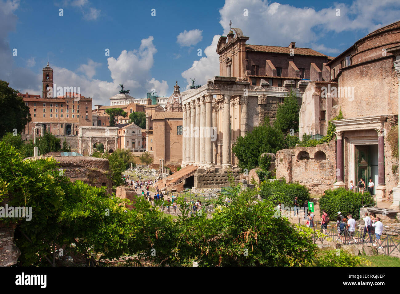 Capital buildings and ancient buildings hi-res stock photography and ...