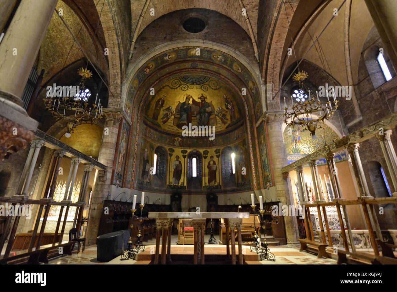 Modena, Emilia Romagna, Italy. December 2018. The magnificent interior ...