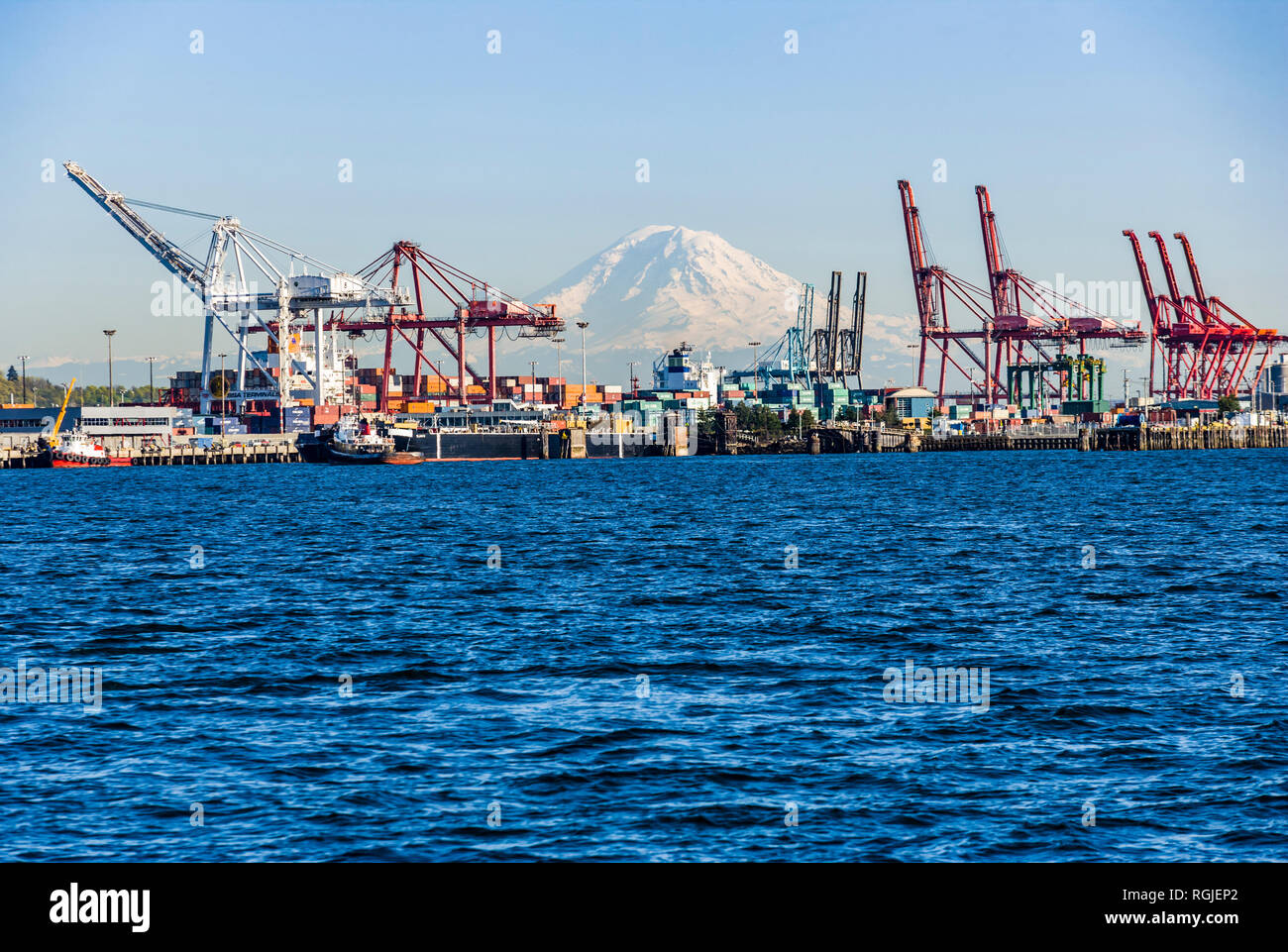 Container ships docked at the Port of Seattle, Seattle, WA USA Stock ...
