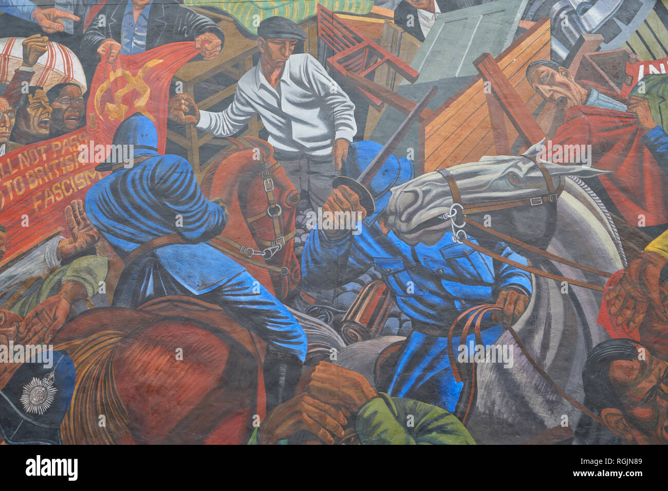 Cable street hi-res stock photography and images - Alamy