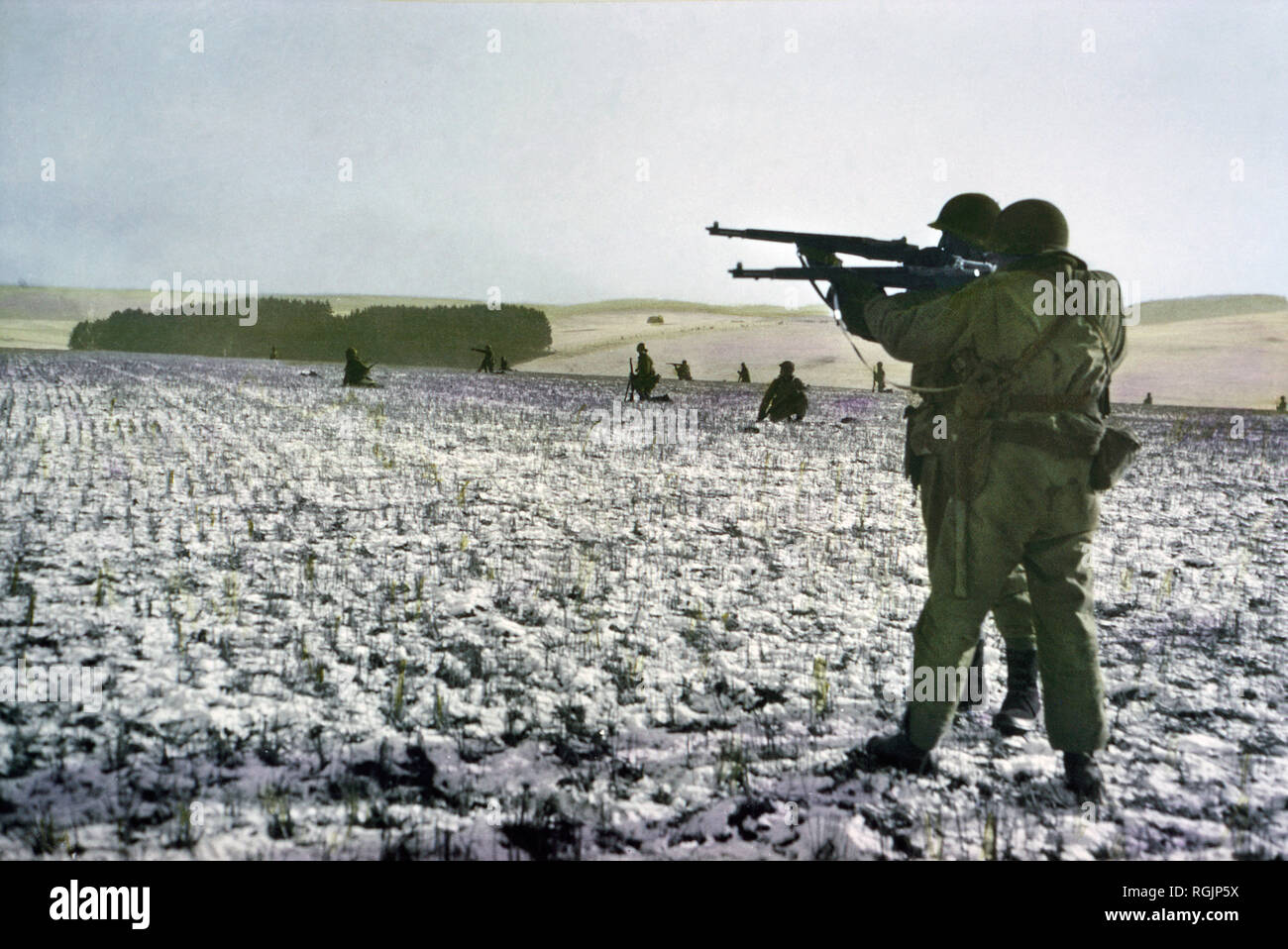 Battle of the bulge and paratroopers hi-res stock photography and ...