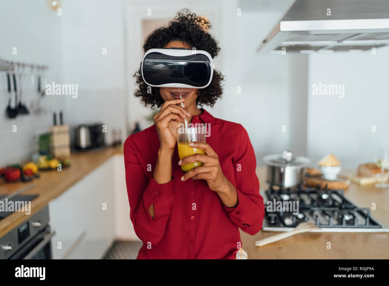 Wearing vr goggles hi-res stock photography and images - Alamy