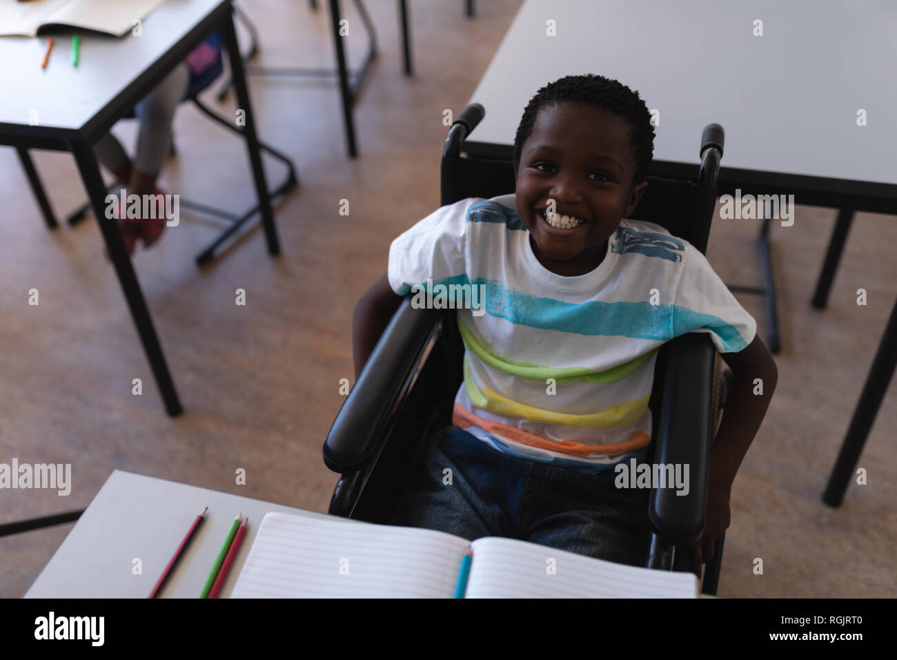 Disable child classroom hi-res stock photography and images - Alamy