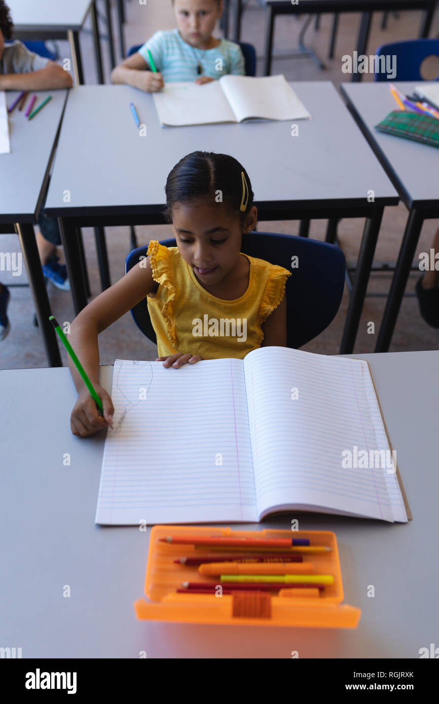 Girls classroom coloring hi-res stock photography and images - Alamy