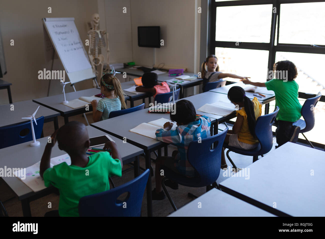 Girls classroom coloring hi-res stock photography and images - Alamy