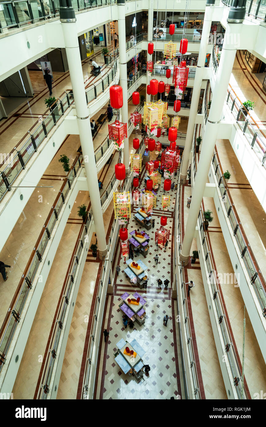 The suria klcc shopping mall hi-res stock photography and images - Alamy