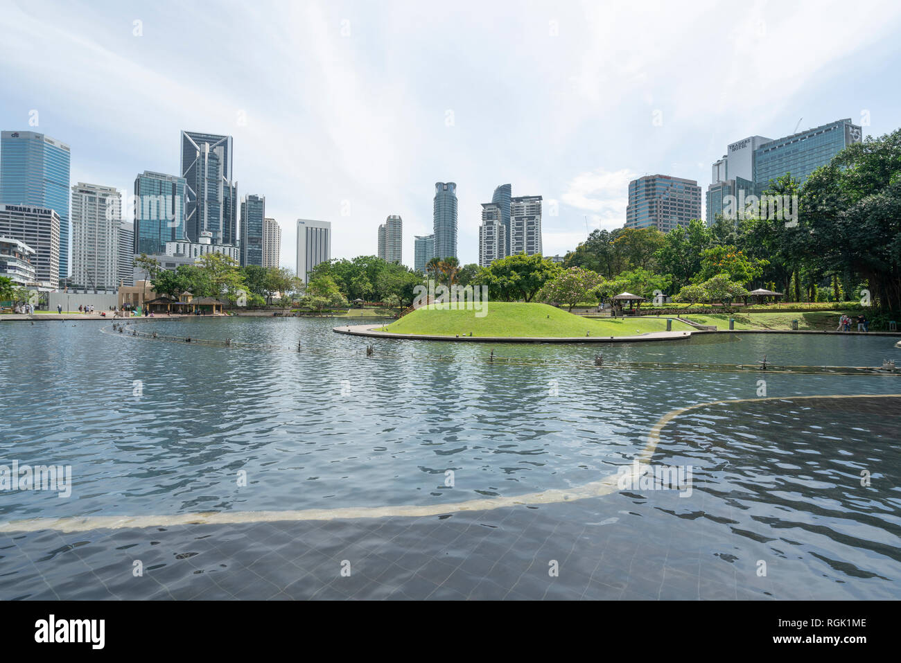 the lake in the KLCC park in Kuala Lumpur, Malaysia Stock Photo - Alamy