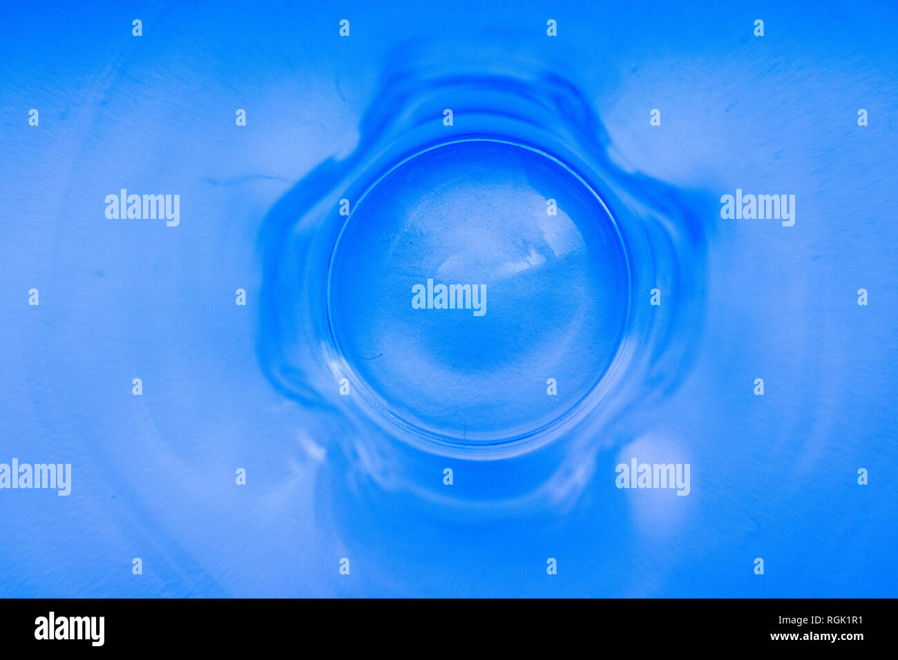 Warped glass hi-res stock photography and images - Alamy