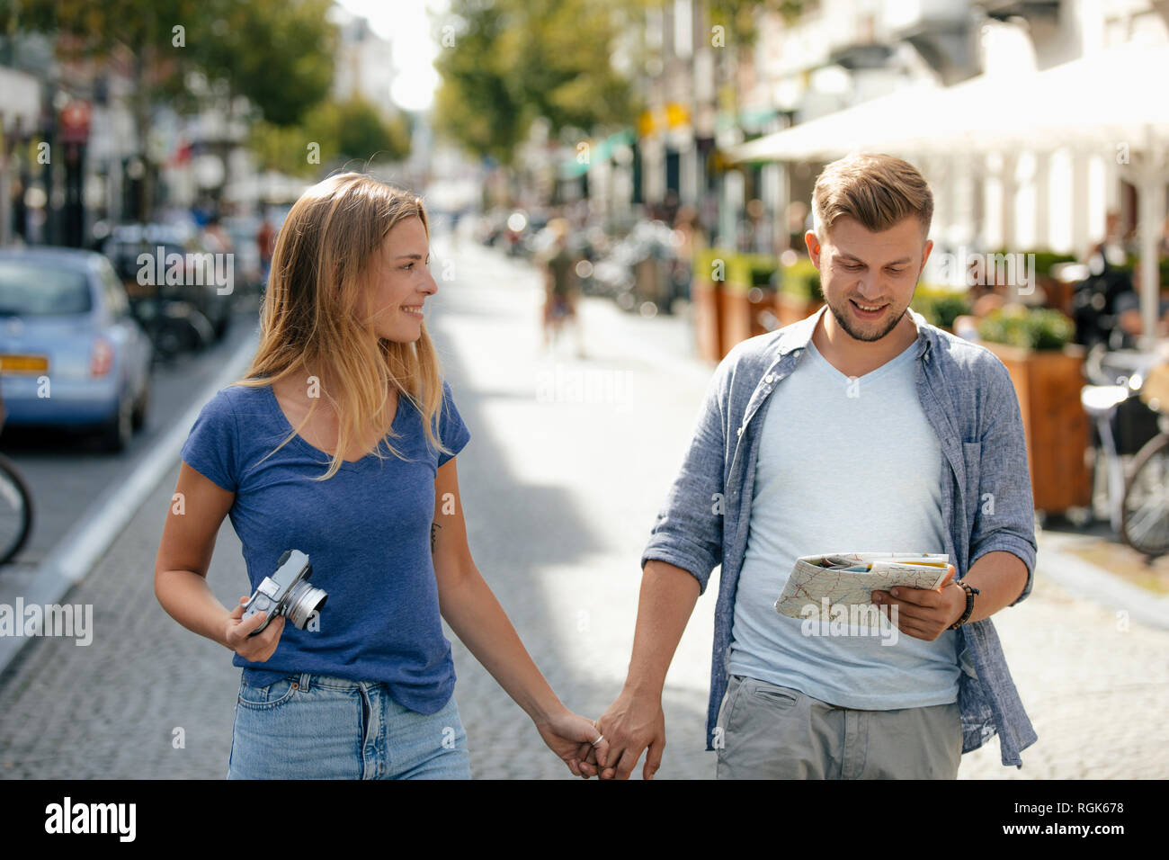 Happy exploring explore hi-res stock photography and images - Alamy