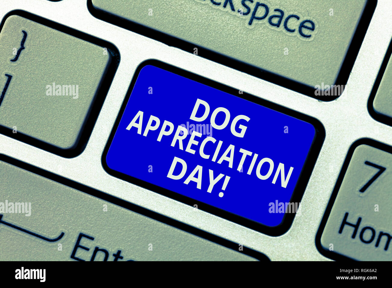 Independence day on computer keyboard hi-res stock photography and ...