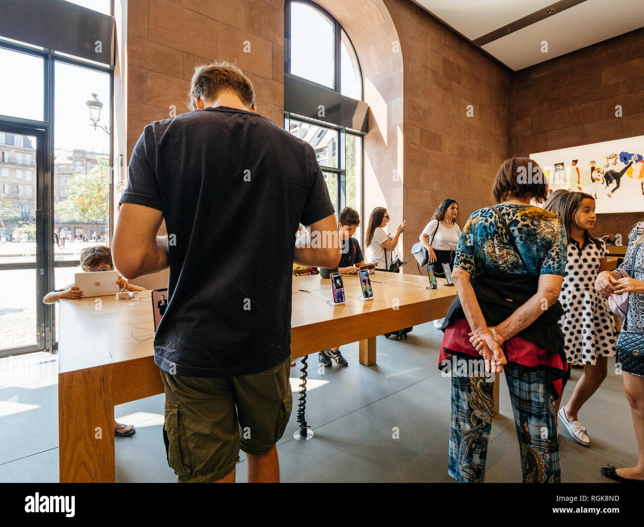 Tech company office interior hi-res stock photography and images - Alamy