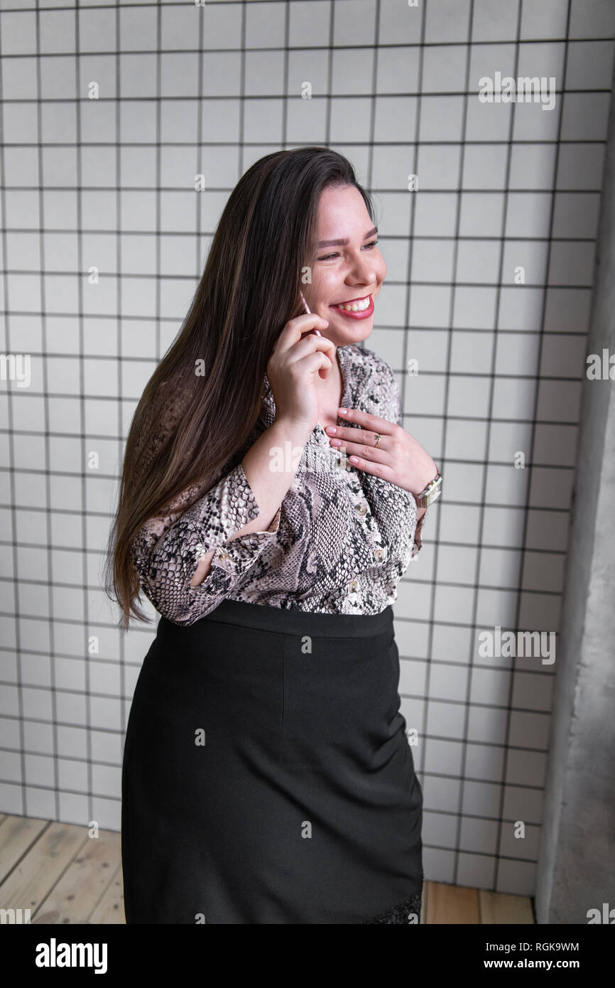 Close up Young Office Woman Talking to Someone on her Mobile Phone ...