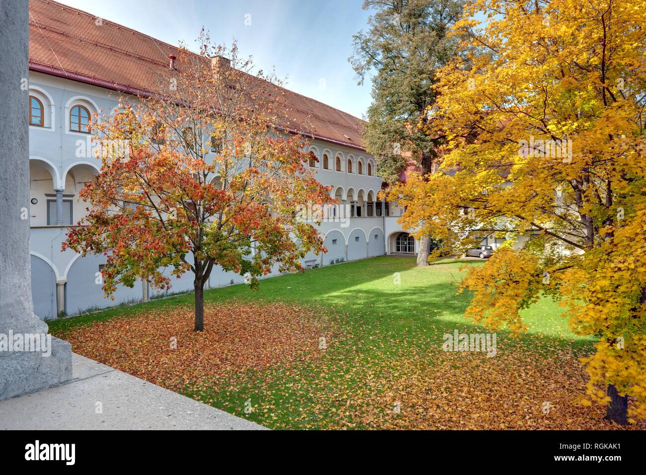 Judenburg castle hi-res stock photography and images - Alamy