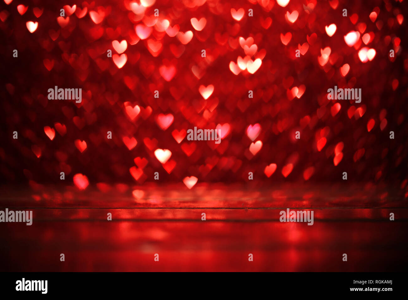Red hearts background Stock Photo - Alamy