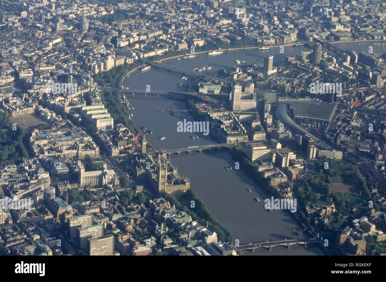 02 london aerial hi-res stock photography and images - Alamy
