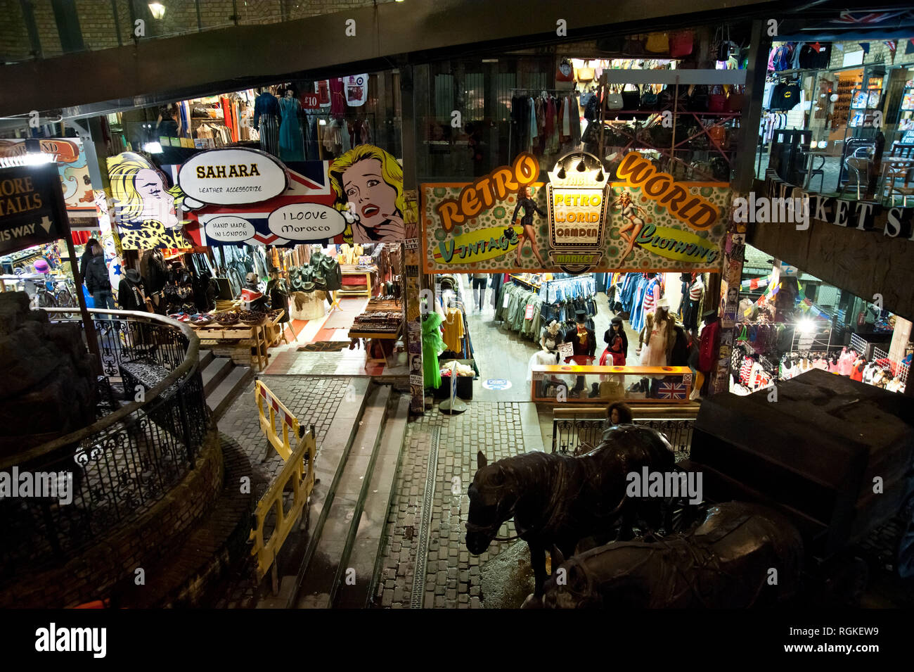 London, Camden Lock Market Stock Photo - Alamy