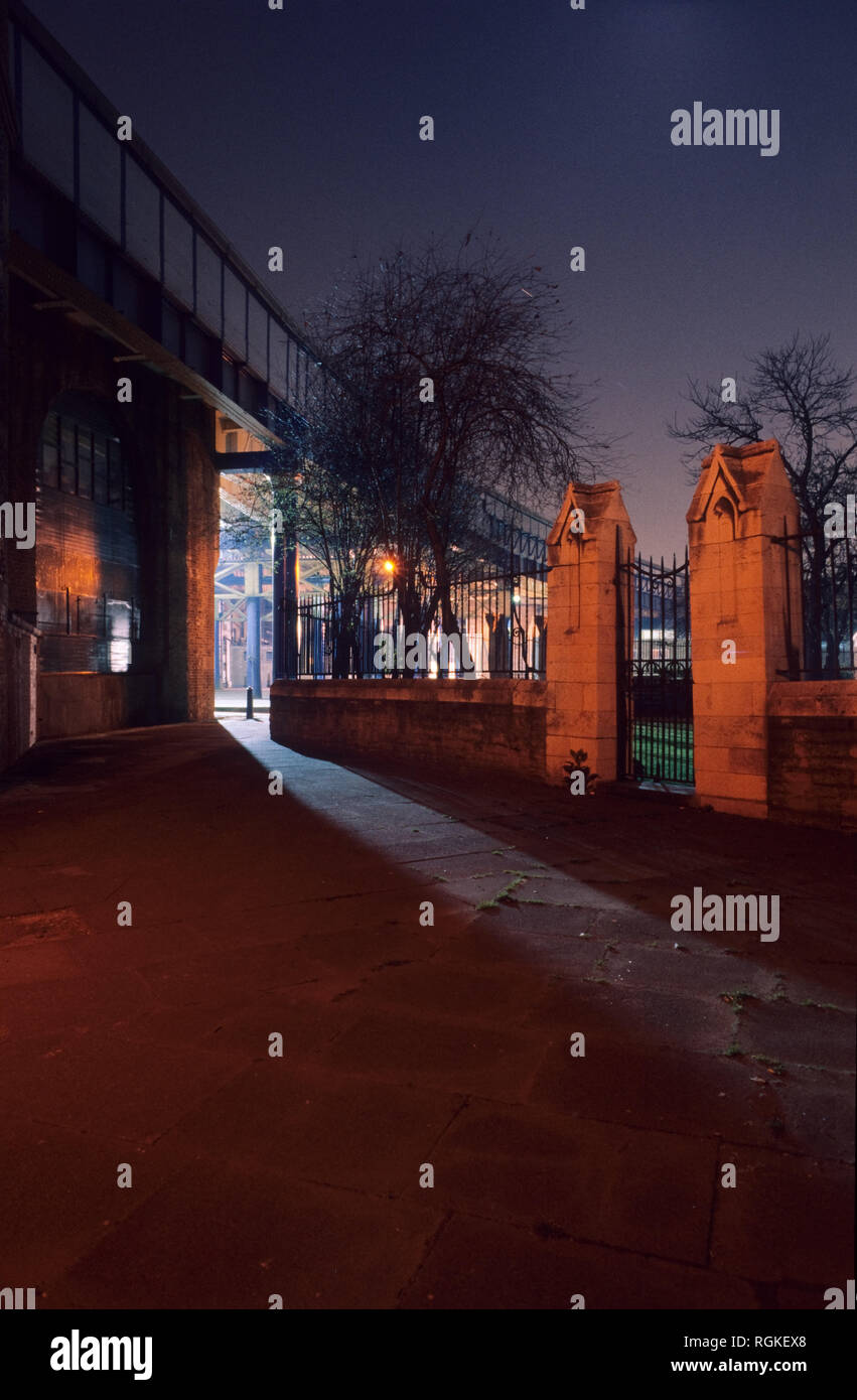 Creepy london underground hi-res stock photography and images - Alamy
