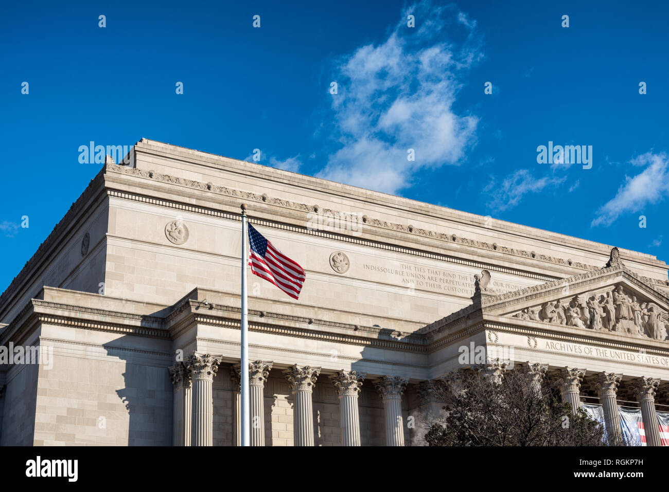 National Archives Building Washington DC // WASHINGTON DC — The grand ...