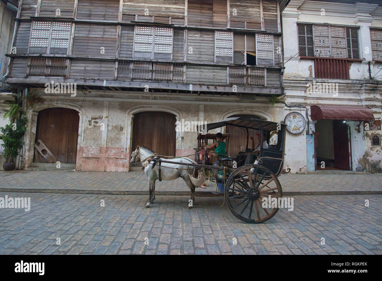 Kalesa horse carriage on historic Calle Crisologo, Vigan, Ilocos Sur ...