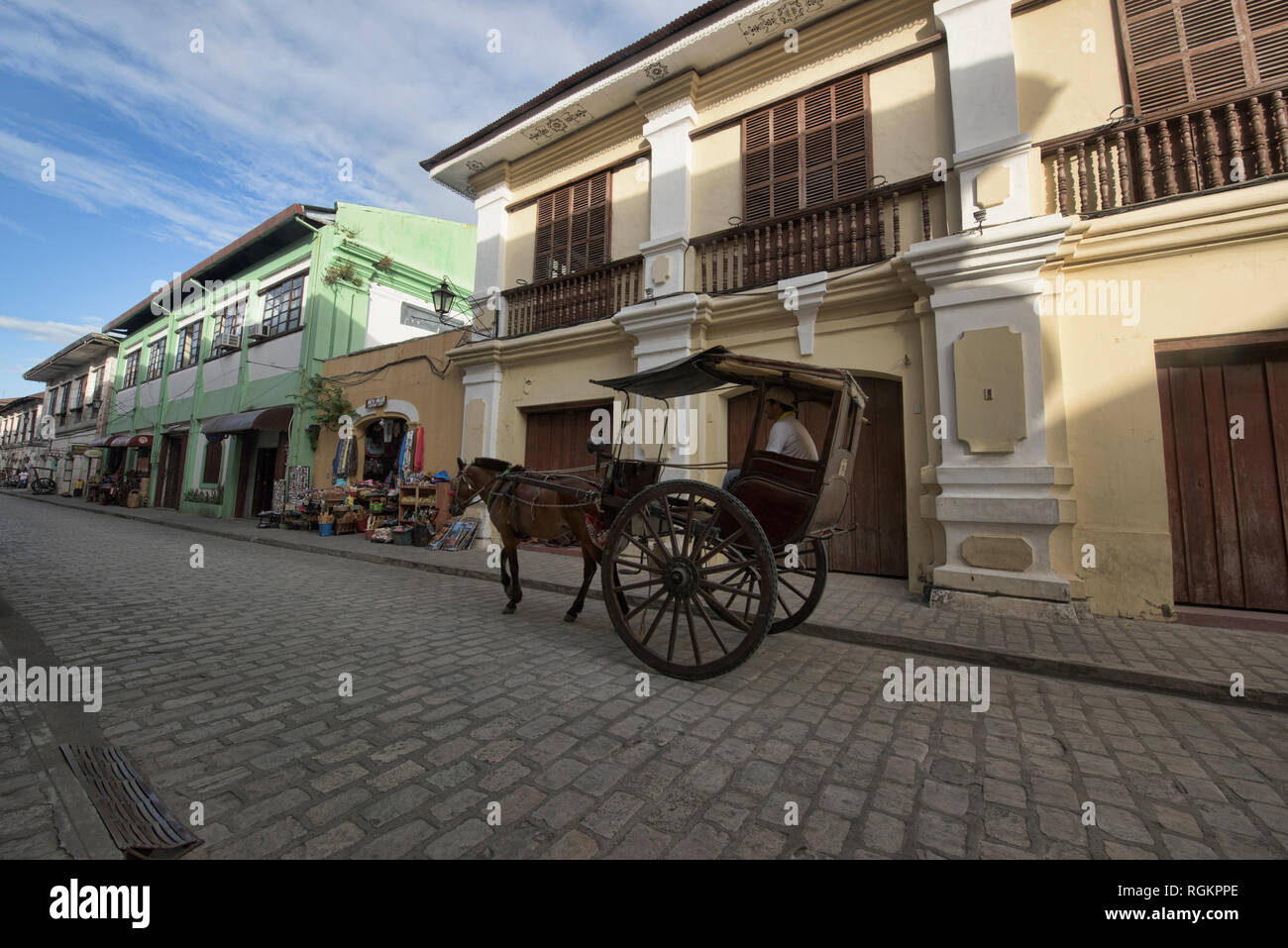 Kalesa horse carriage on historic Calle Crisologo, Vigan, Ilocos Sur ...