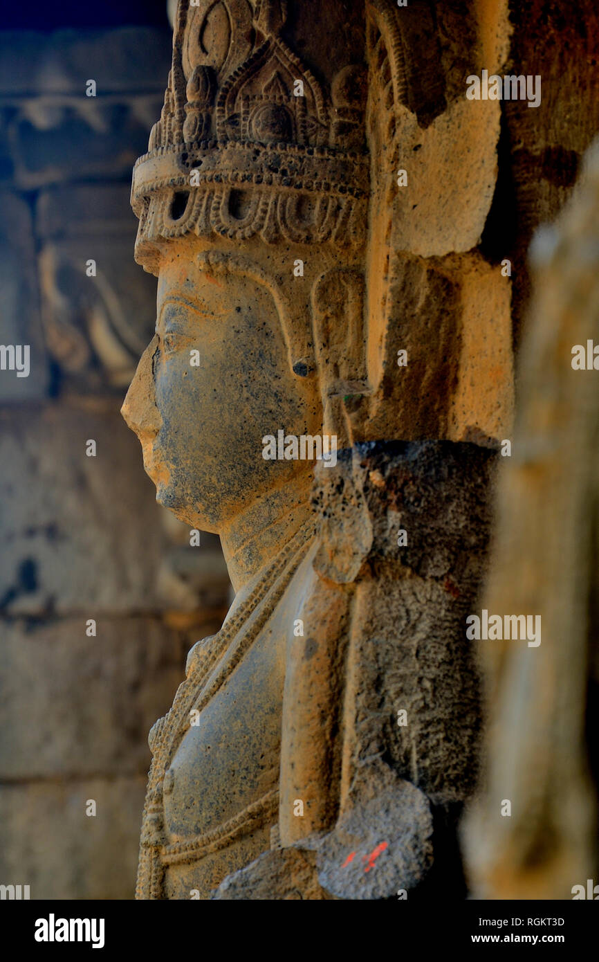 Carving details of the large Dwarpal (Gatekeeper) at the entrance of ...