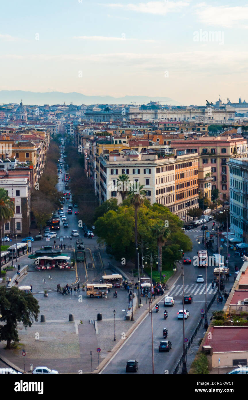 Rome italy roofs view downtown hi-res stock photography and images - Alamy