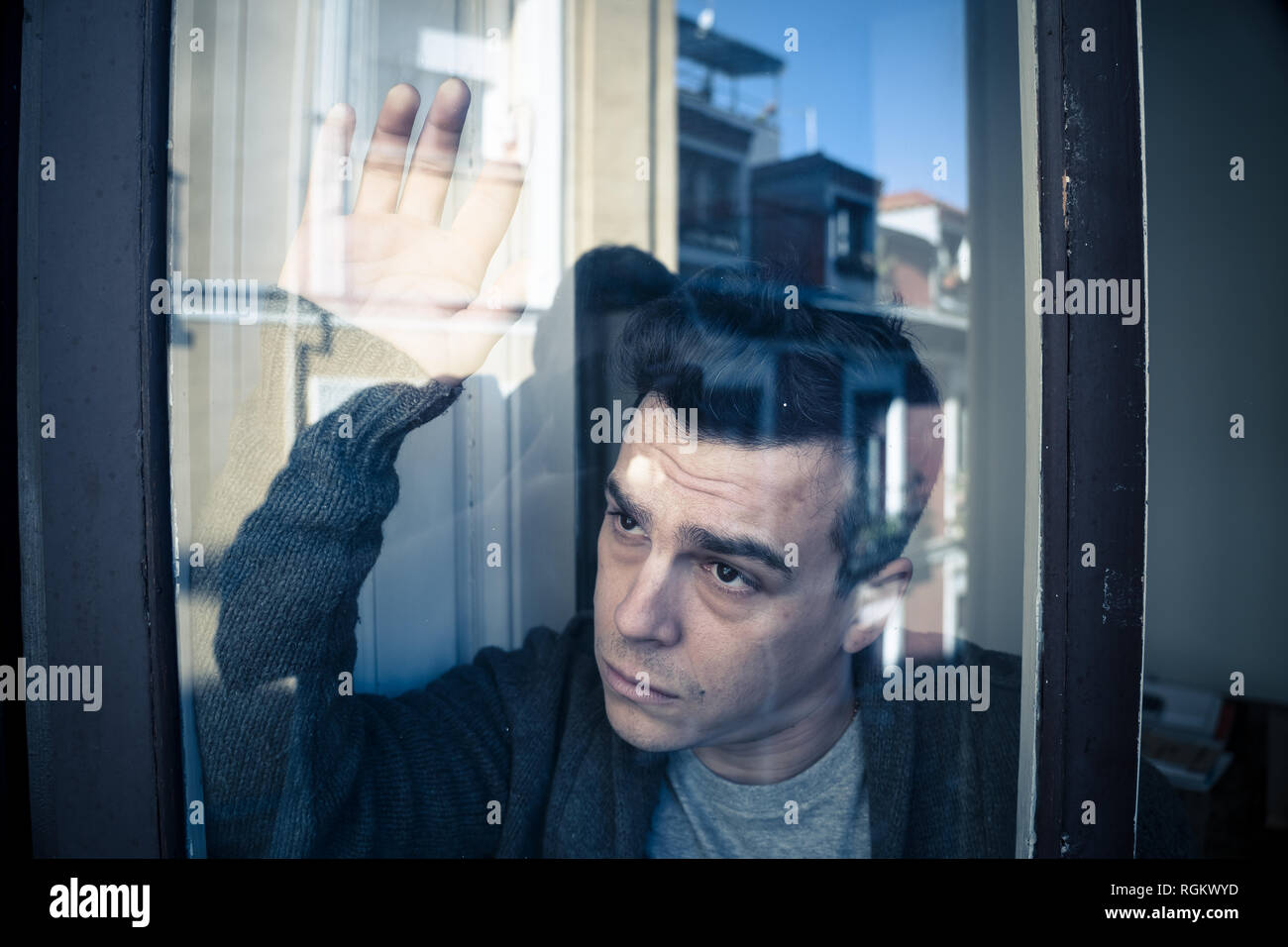Sad and unhappy hi-res stock photography and images - Alamy