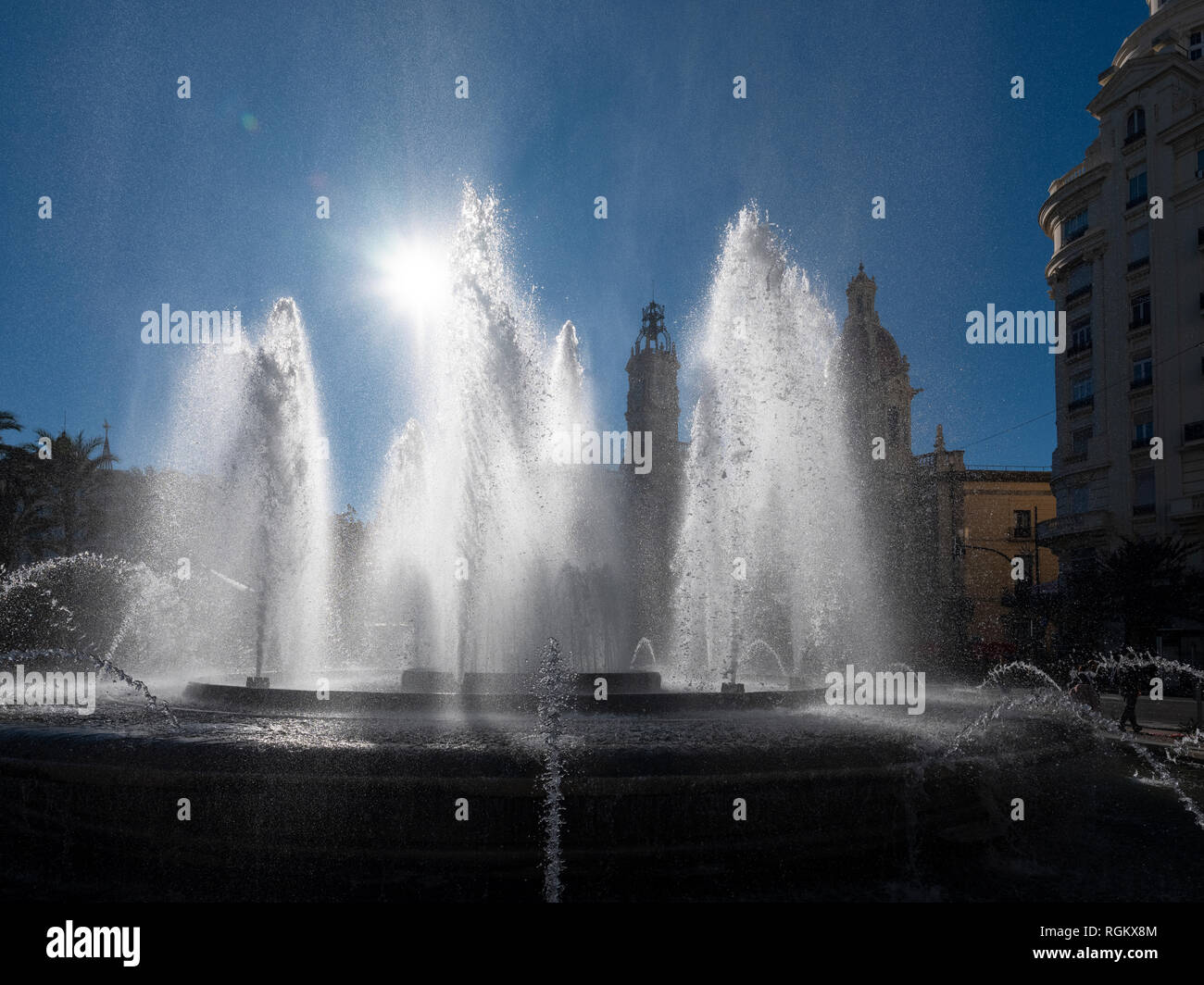 Valencia City Hall Plaza Square and Fountain designed by Javier ...