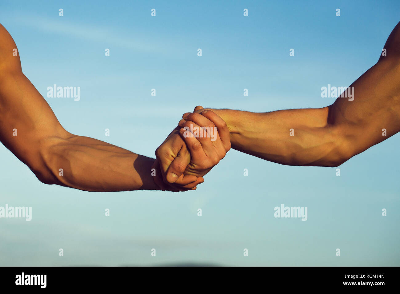 Arms wrestling hi-res stock photography and images - Alamy