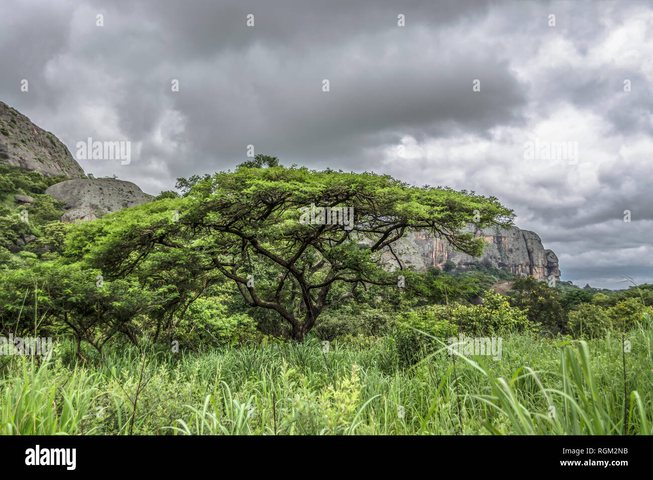 Angola pedras negras in pungo andongo hi-res stock photography and ...