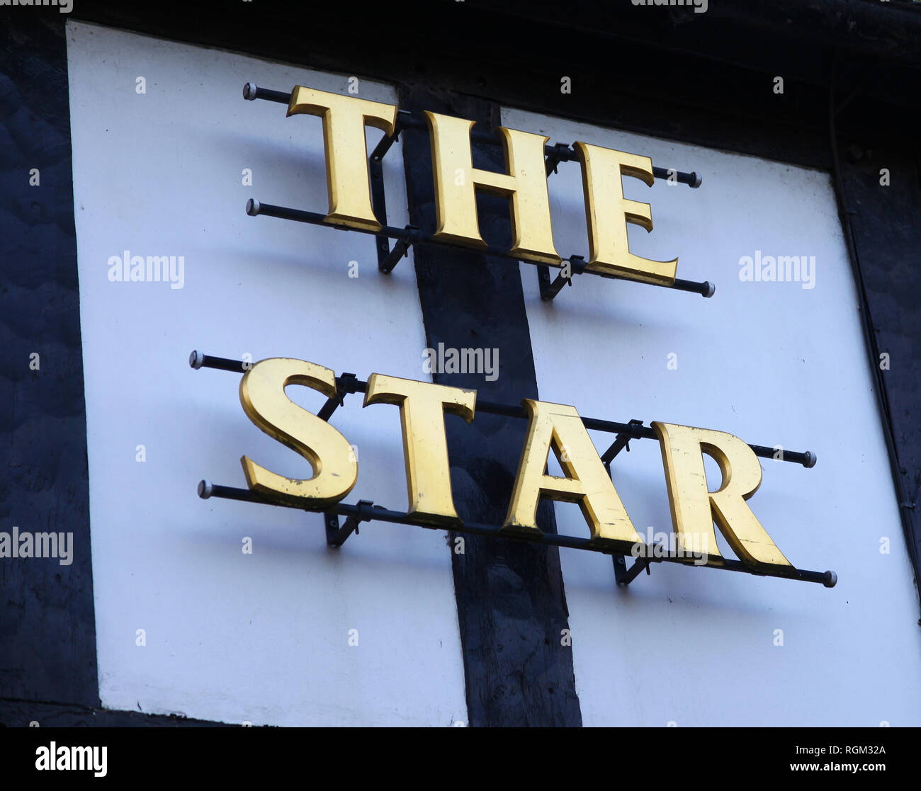 Old star inn hi-res stock photography and images - Alamy