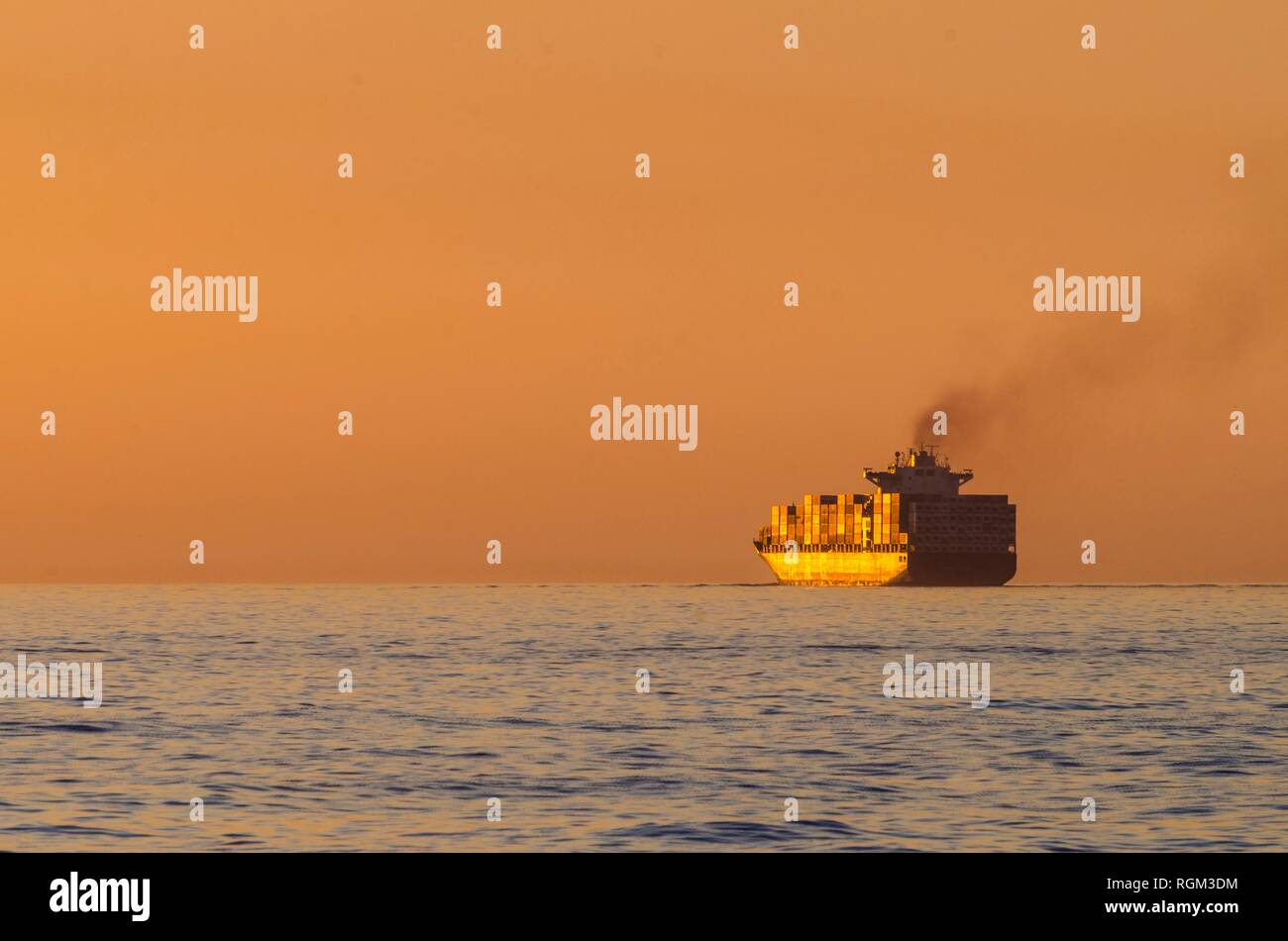 Cellular cargo hi-res stock photography and images - Alamy