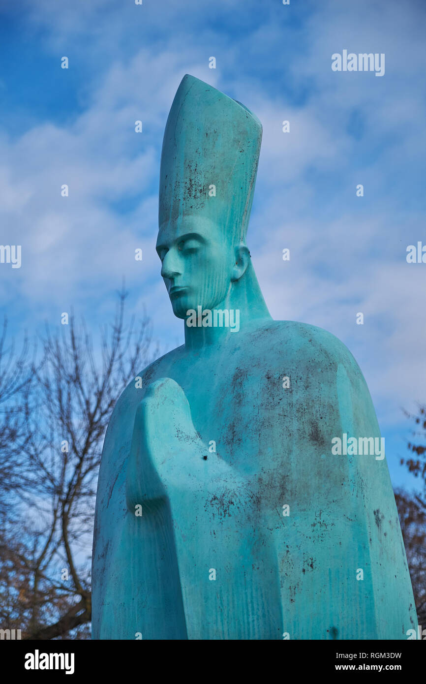 Profile of Statue of Cardinal Alojzije Stepinac, former Archbishop of ...