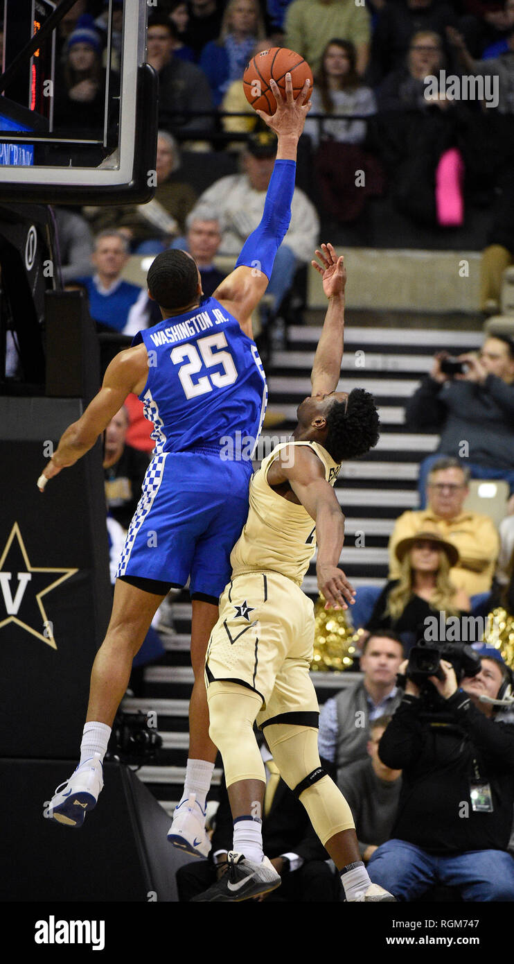 January 29, 2019; Kentucky Wildcats forward PJ Washington (25) blocks ...