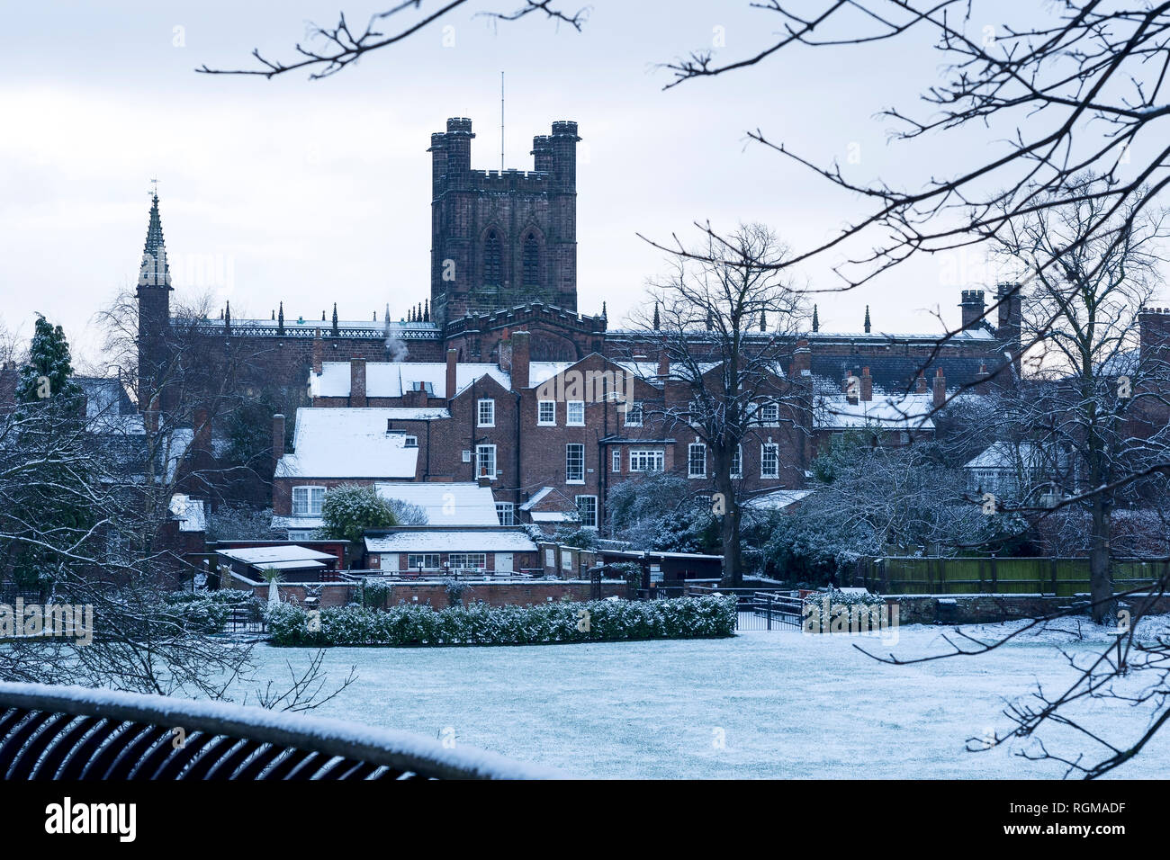 Cheshire snow 2018 hi-res stock photography and images - Alamy