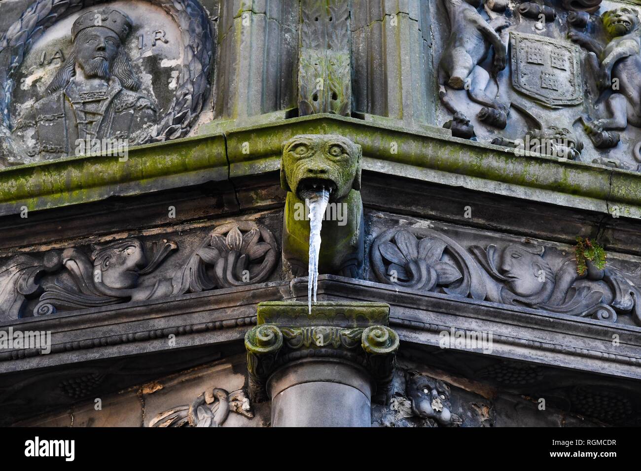 Icicle from gargoyles mouth hi-res stock photography and images - Alamy