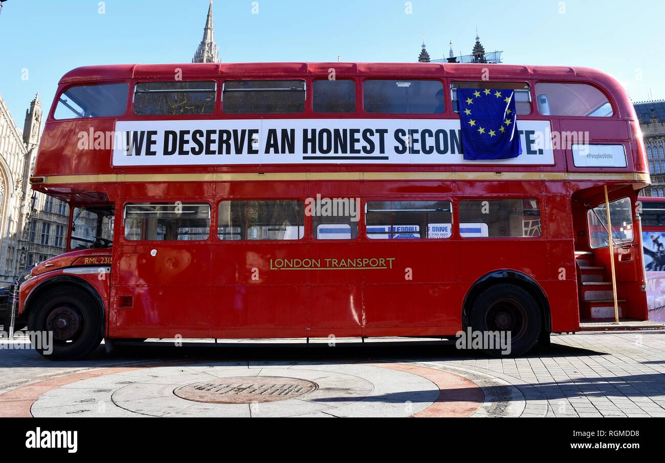 Brexit Bus Stock Photos & Brexit Bus Stock Images - Alamy