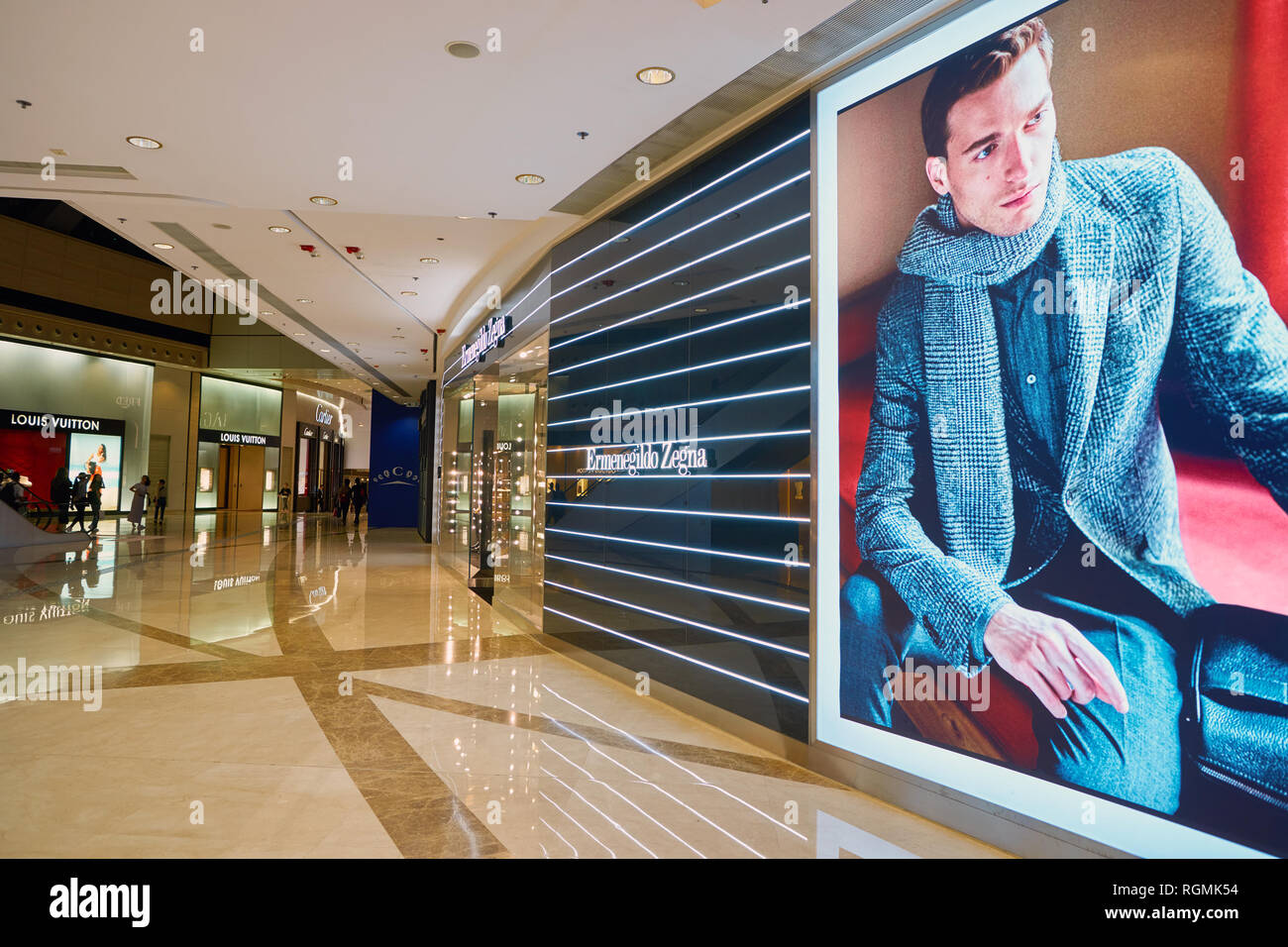 Hong kong mall ad hi-res stock photography and images - Alamy
