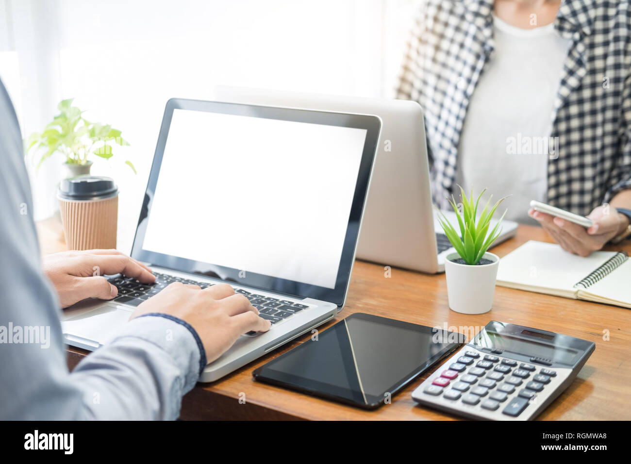 Startup Teamwork Brainstorming Meeting with Graph Planning strategy and ...