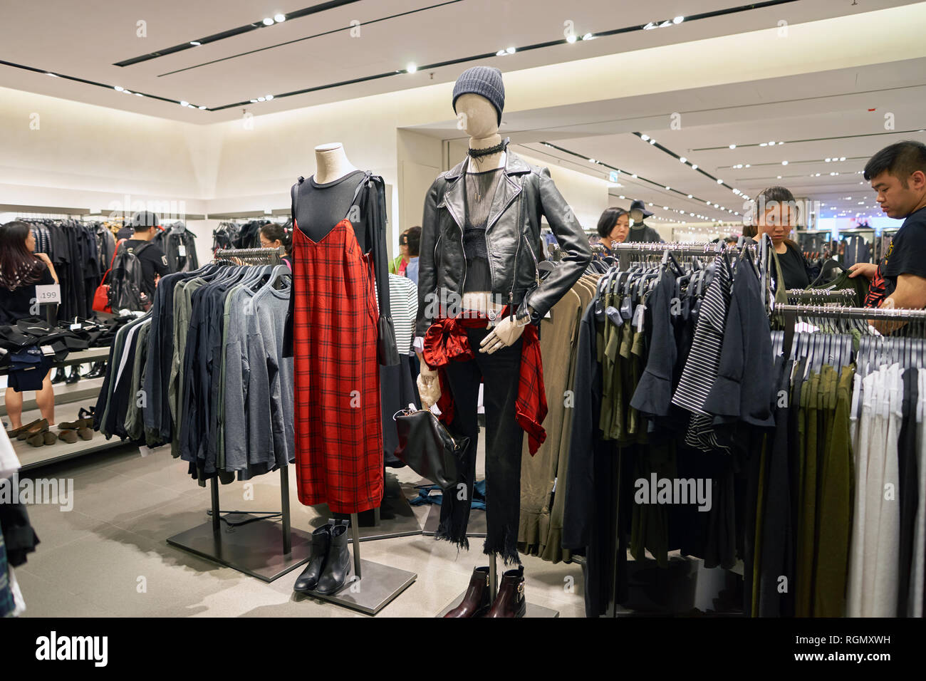 HONG KONG - CIRCA NOVEMBER, 2016: inside a store in Hong Kong. Shopping ...