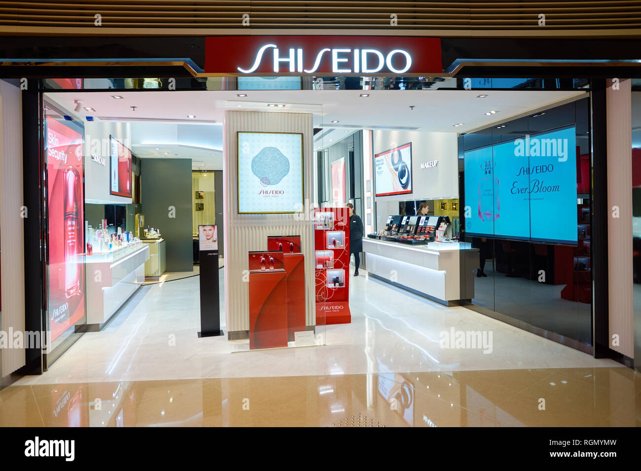 Shiseido High Resolution Stock Photography and Images - Alamy