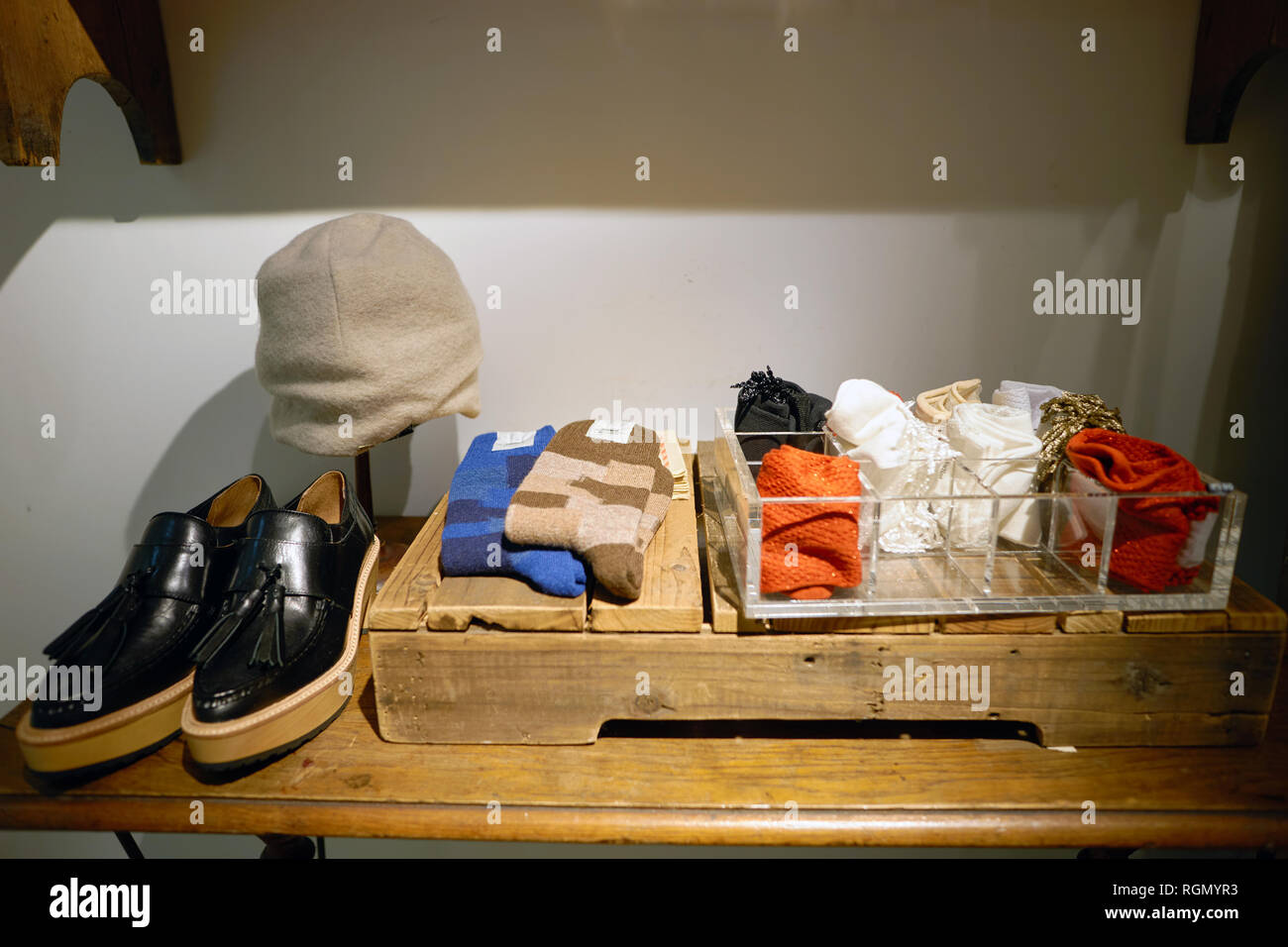 HONG KONG - CIRCA NOVEMBER, 2016: initial store in Hong Kong. Shopping ...