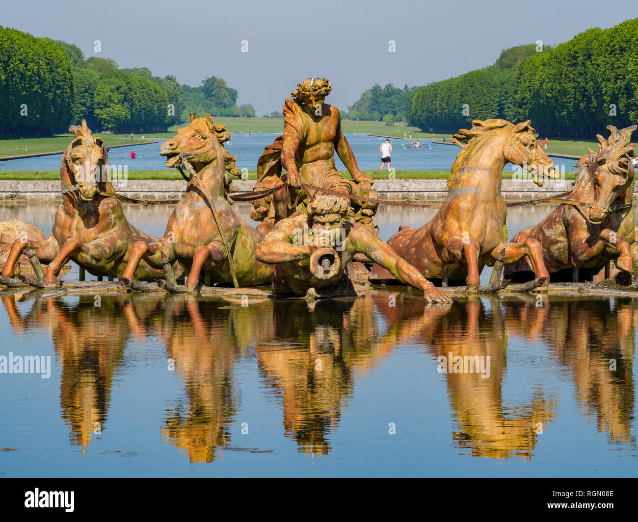Apollo fountain hi-res stock photography and images - Alamy