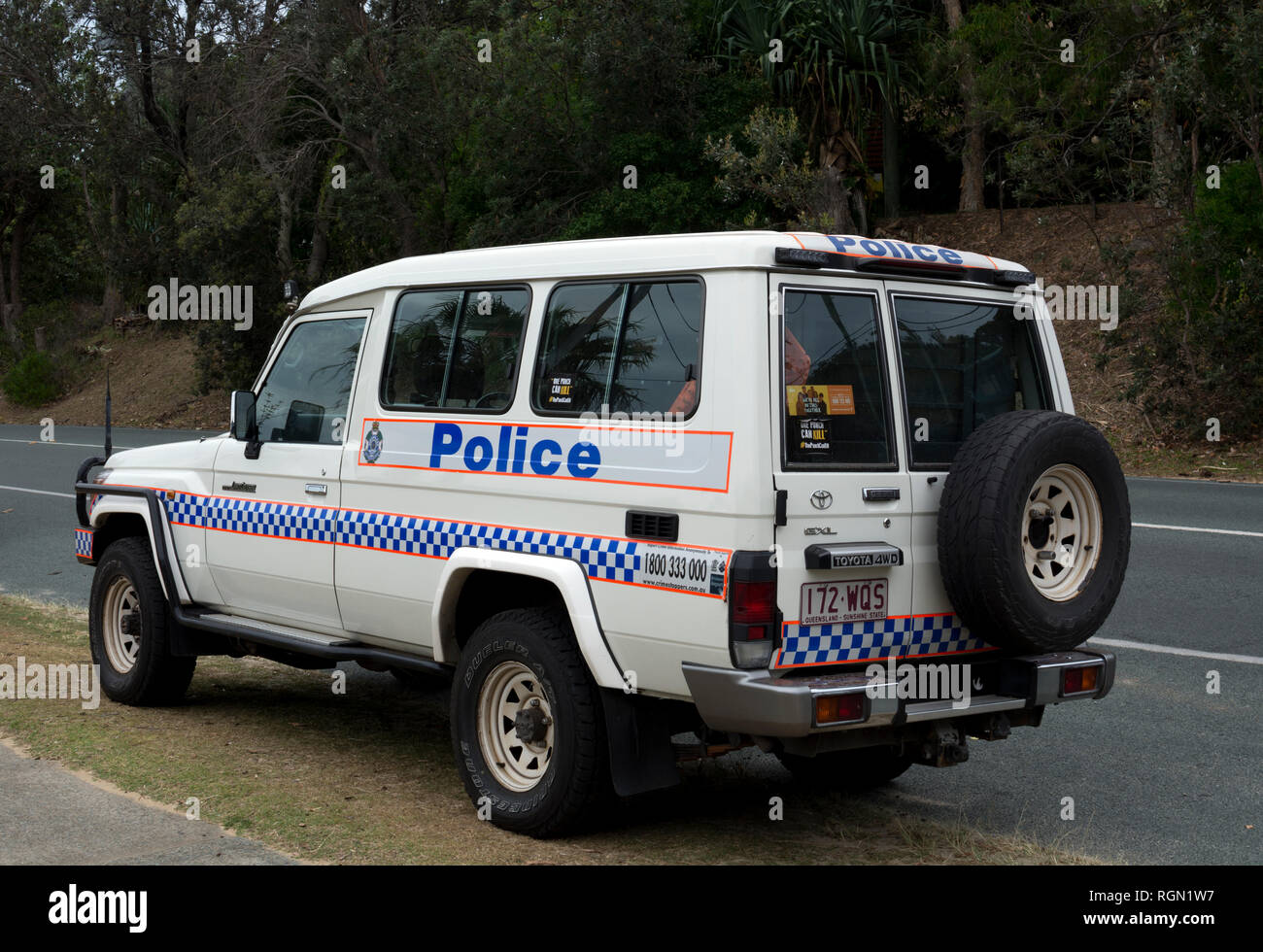 Four wheel drive police car hi-res stock photography and images - Alamy