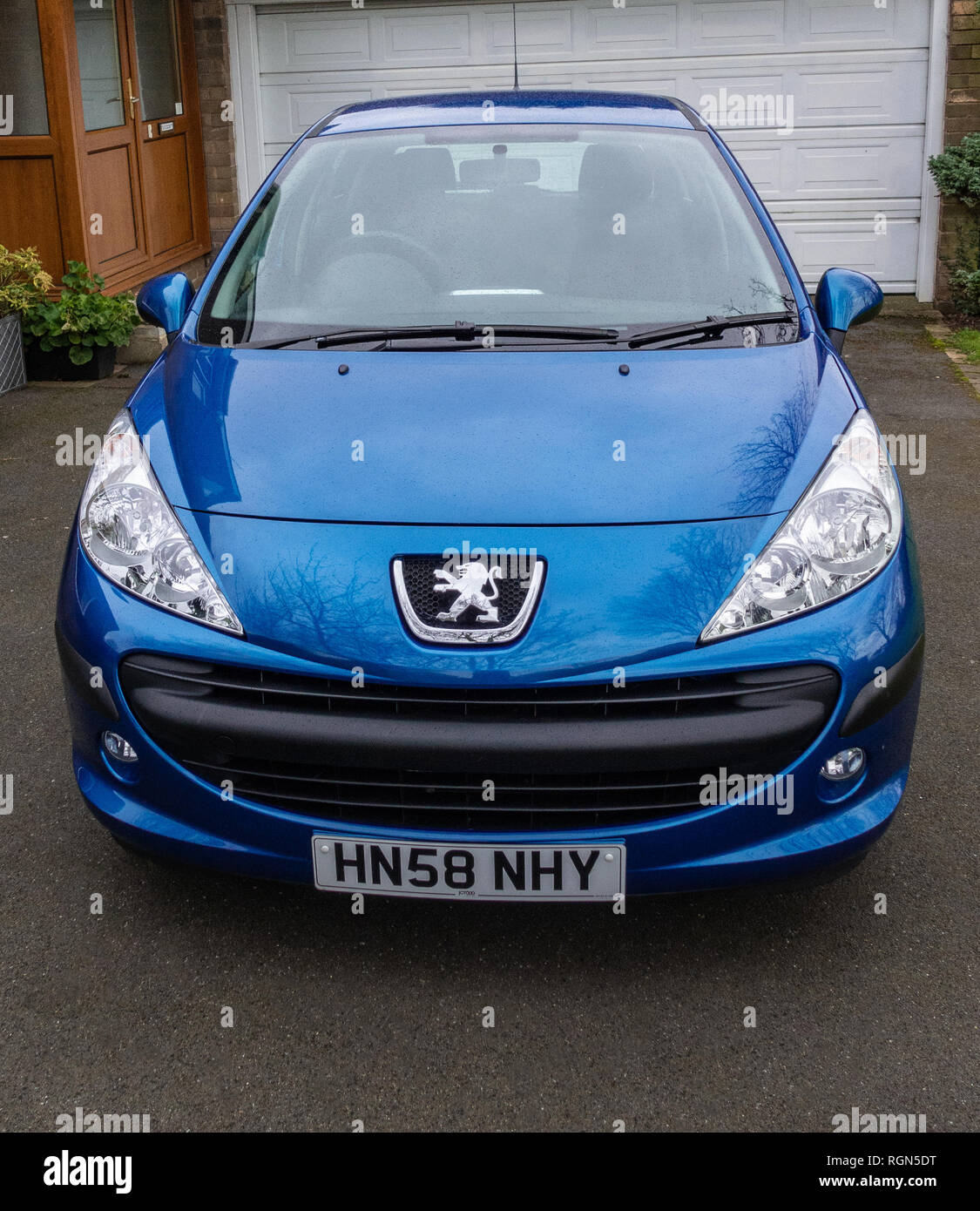 Peugeot 207 hi-res stock photography and images - Alamy