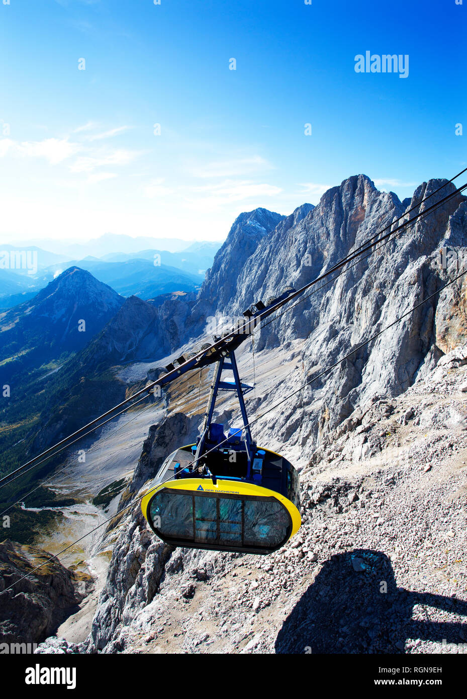 Austria, Styria, Salzkammergut, Dachstein massif, Dachstein glacier ...
