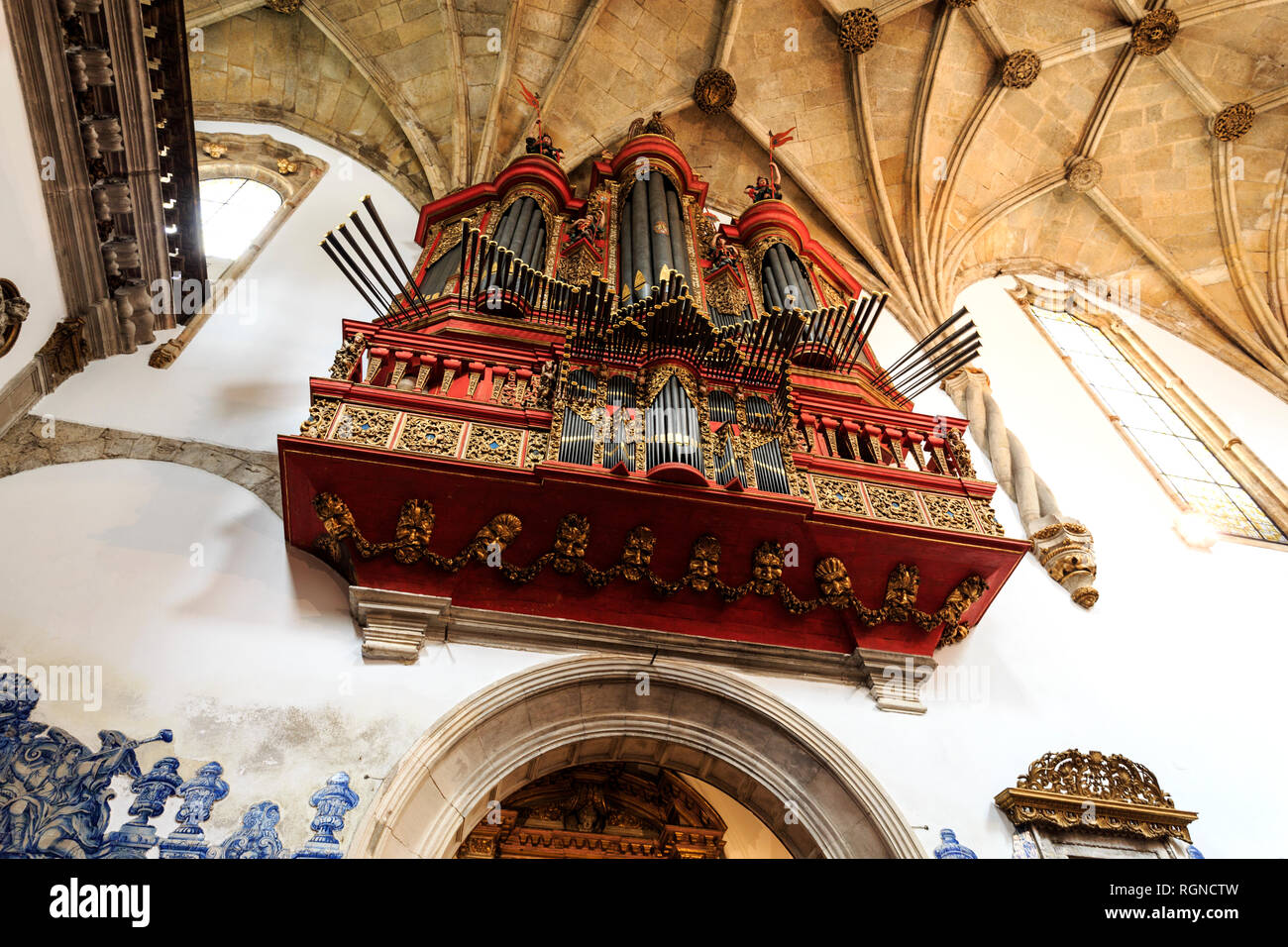 18th century pipe organ hi-res stock photography and images - Alamy