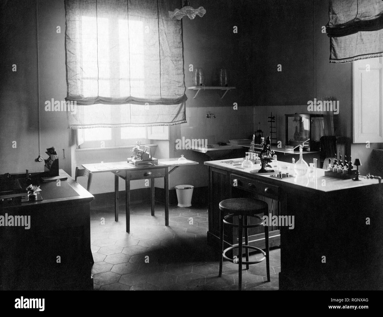 science, lazio zootechnic institute, laboratory 1920 Stock Photo - Alamy